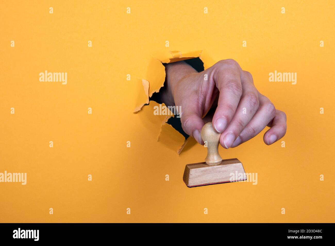 Confidentiality symbol hi-res stock photography and images - Alamy