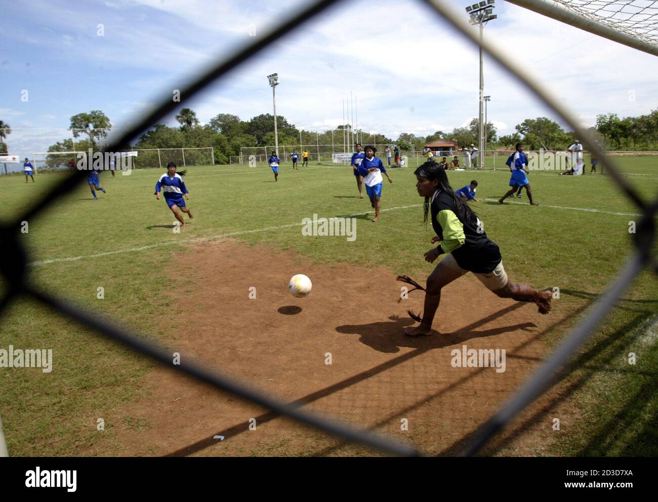 Karaja brazil hi-res stock photography and images - Alamy