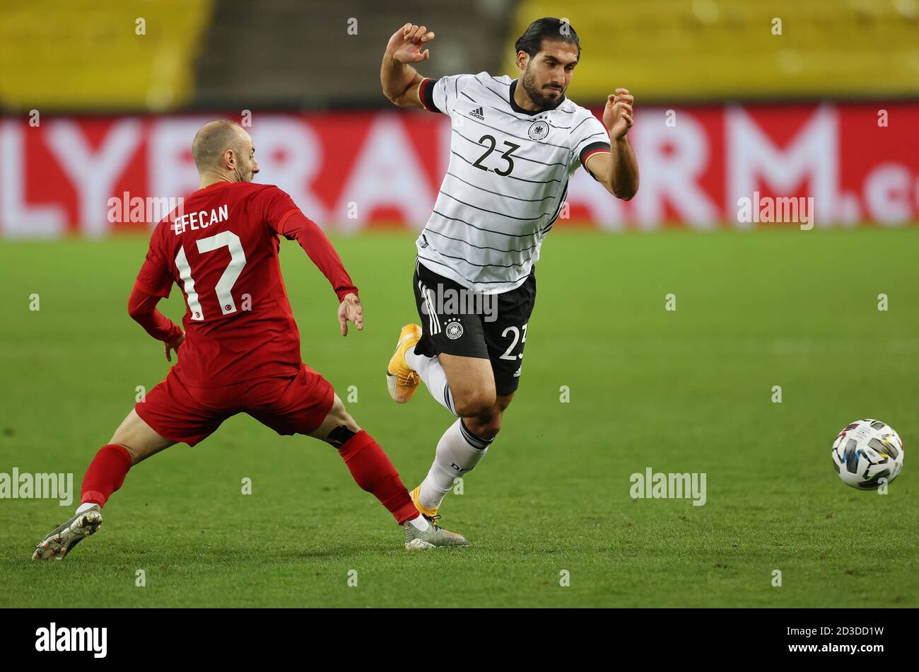 Tv duels hi-res stock photography and images - Alamy