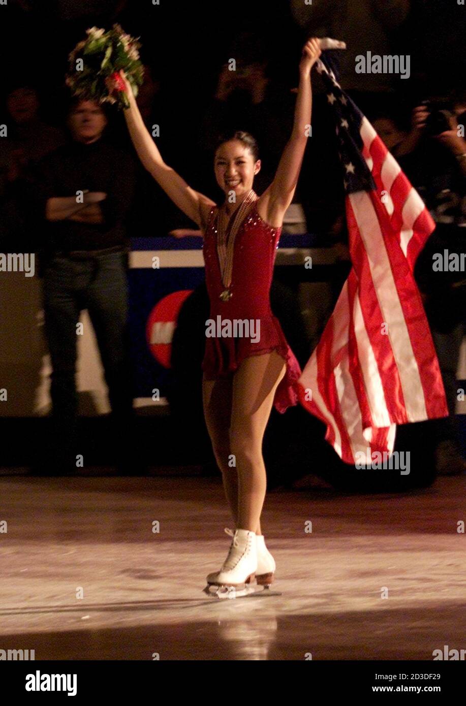 Michelle kwan medal hi-res stock photography and images - Alamy