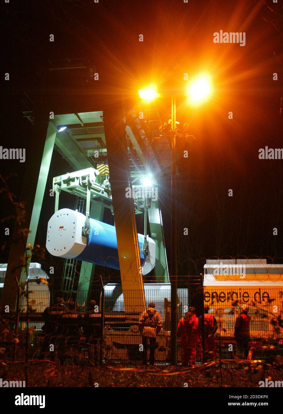 Nuclear waste container hi-res stock photography and images - Alamy