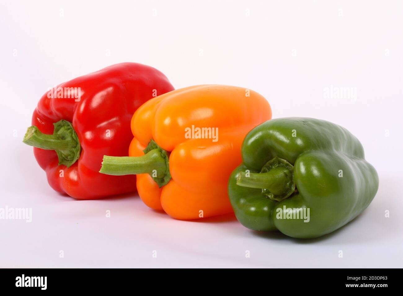 Multiple green peppers hi-res stock photography and images - Alamy