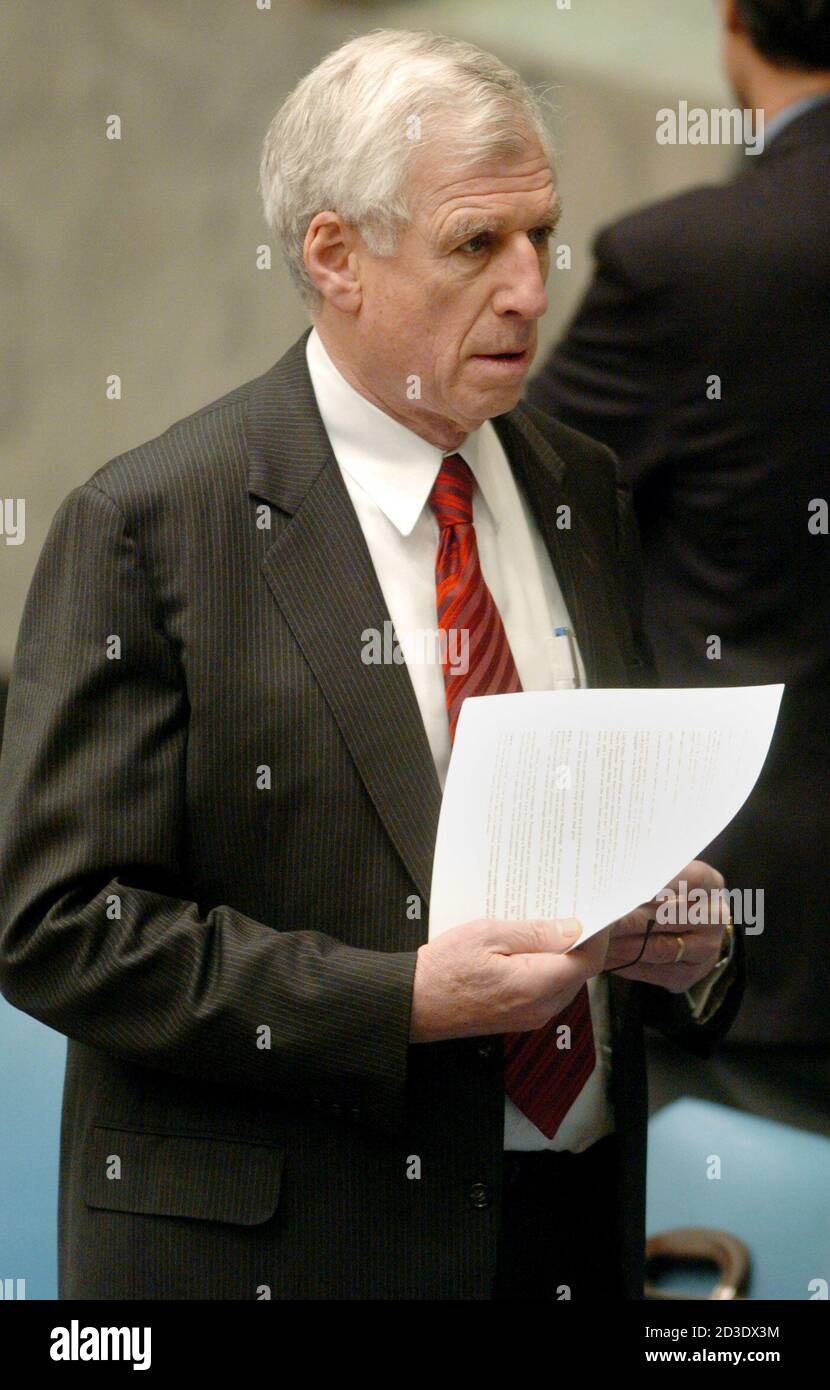 John danforth hi-res stock photography and images - Alamy