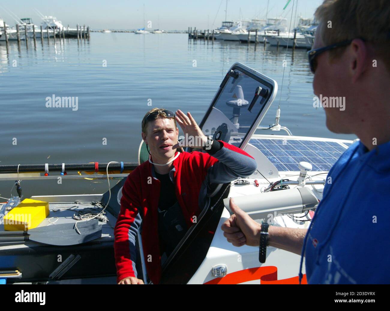 Crossing the atlantic rowing hi-res stock photography and images - Alamy