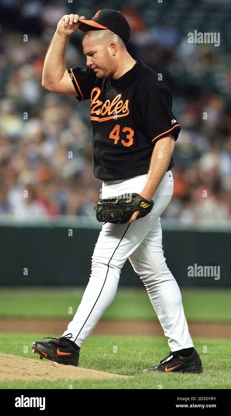 Sidney ponson orioles 2005 camden yards hi-res stock photography and ...