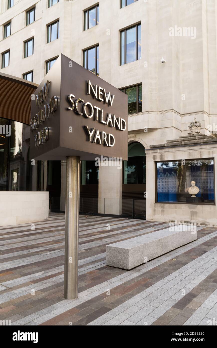 New Scotland Yard, Metropolitan Police headquarter Stock Photo - Alamy