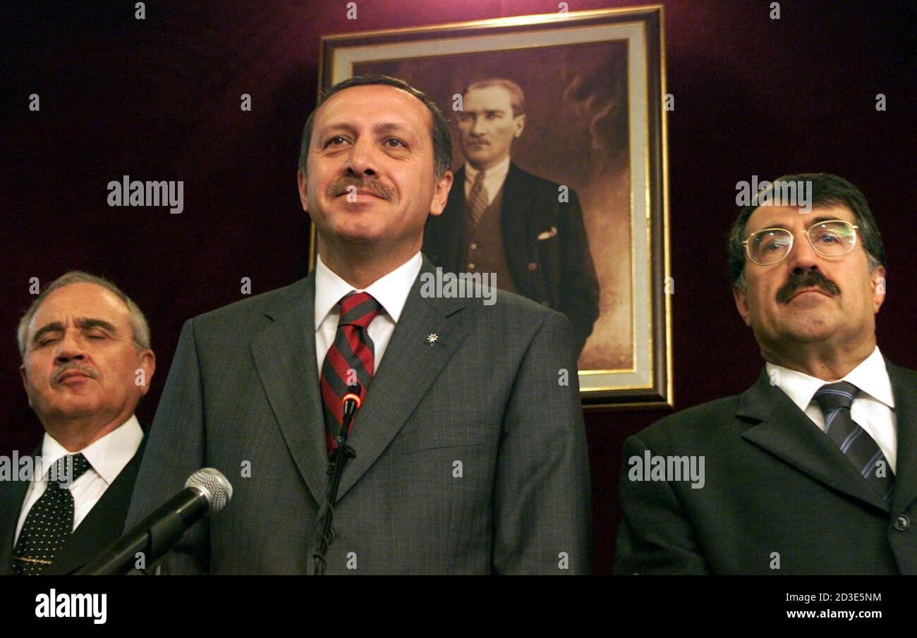 Recep tayyip erdogan portrait hi-res stock photography and images - Alamy