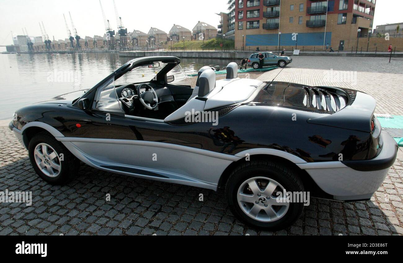 Gibbs aquada hi-res stock photography and images - Alamy