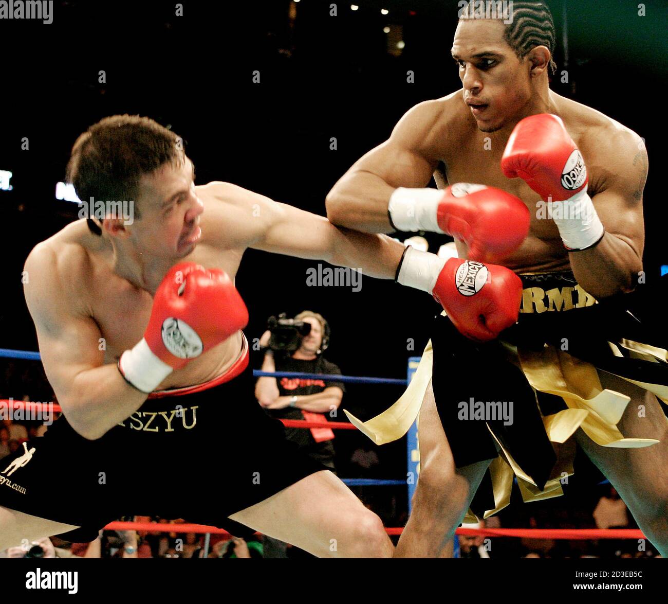 Sharmba mitchell hi-res stock photography and images - Alamy