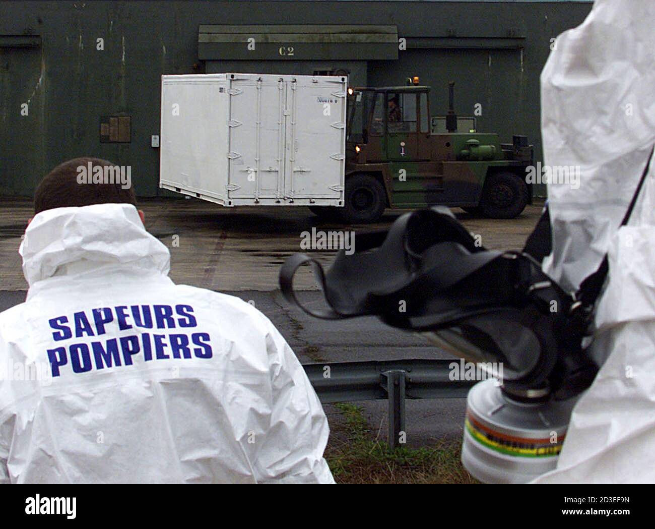 Phosgene gas hi-res stock photography and images - Alamy