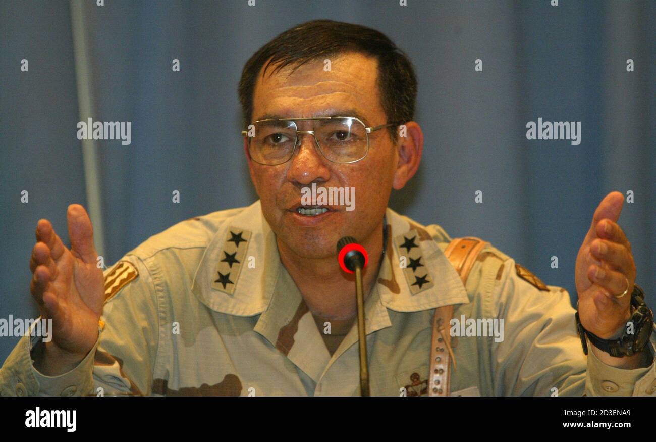 Lt general ricardo s sanchez hi-res stock photography and images - Alamy