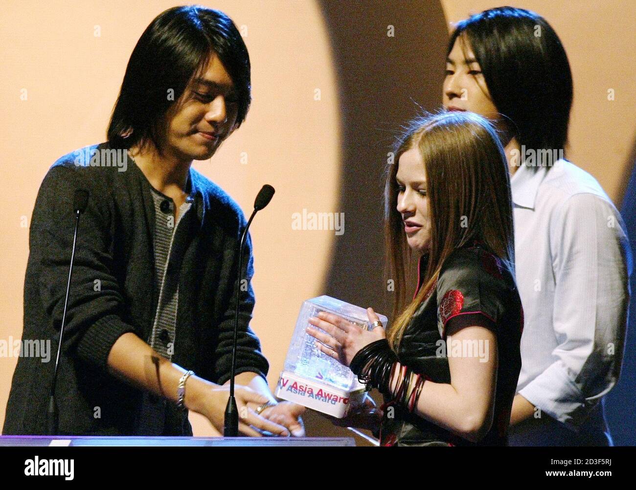 Female taiwanese singer hi-res stock photography and images - Alamy