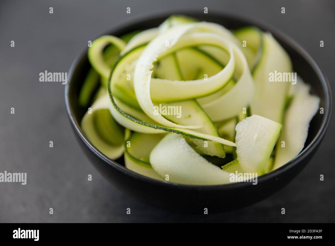 Peeled zucchini hi-res stock photography and images - Alamy