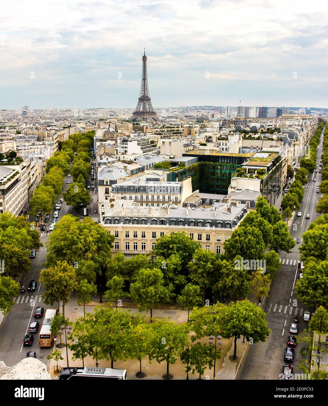 Paris, the arc de triomphe, aerial view hi-res stock photography and images - Alamy