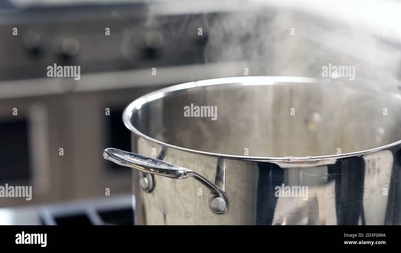 Boiling Pot Steam Stove High Resolution Stock Photography and Images ...