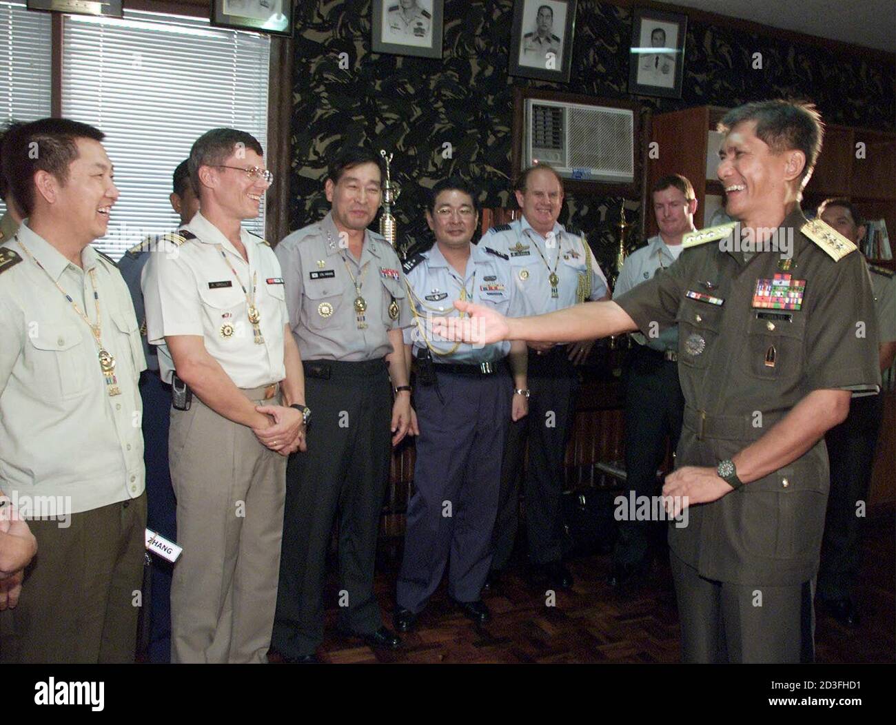 Chinese colonel hi-res stock photography and images - Alamy