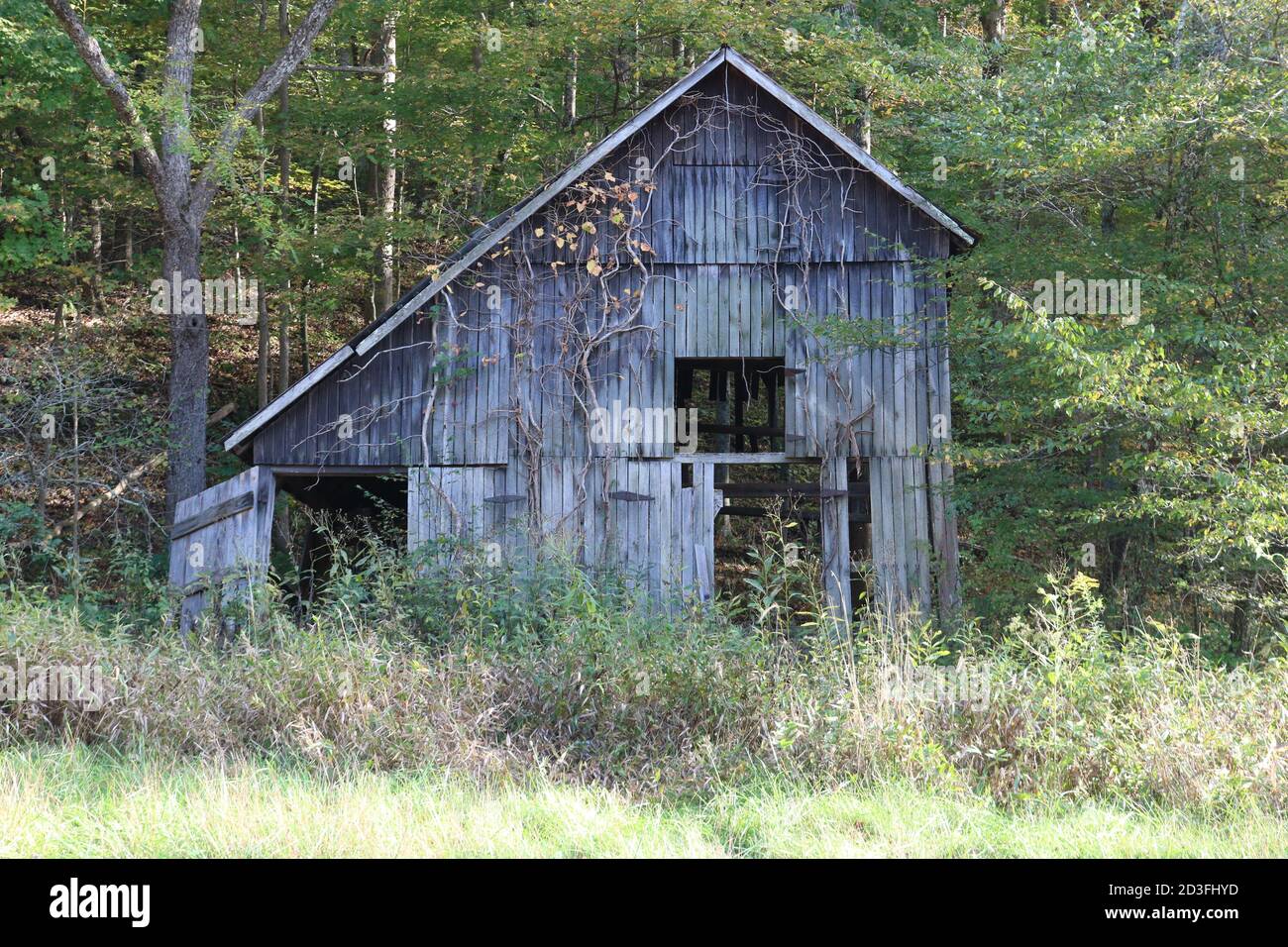 Old Barn in rural Ohio Stock Photo - Alamy