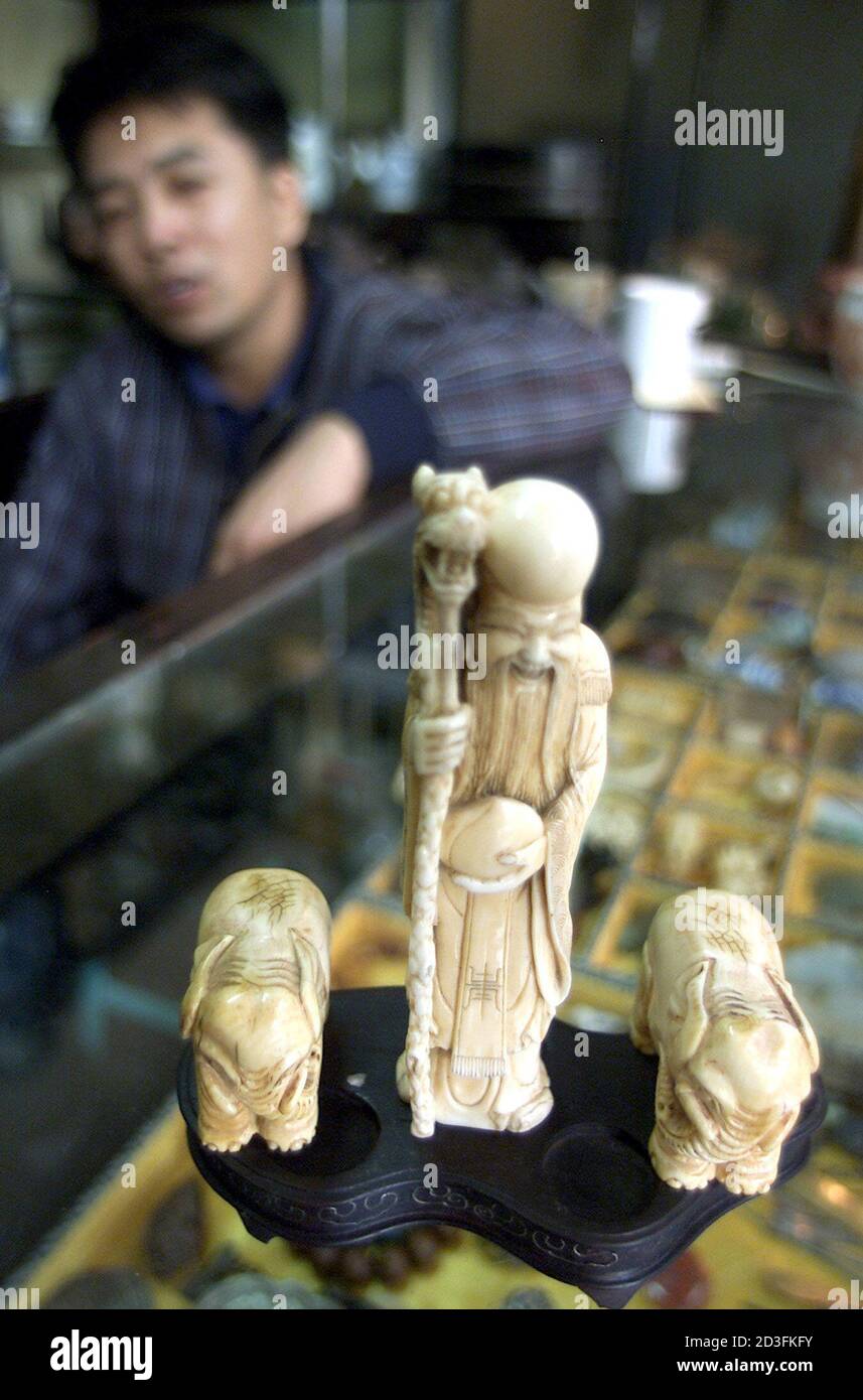 Ivory shop asia hi-res stock photography and images - Alamy