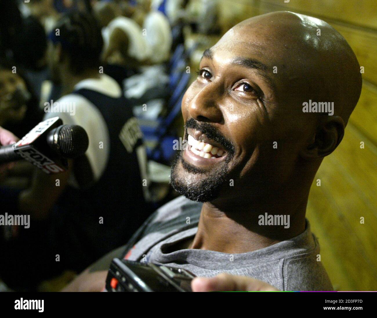 Karl malone olympics hi-res stock photography and images - Alamy