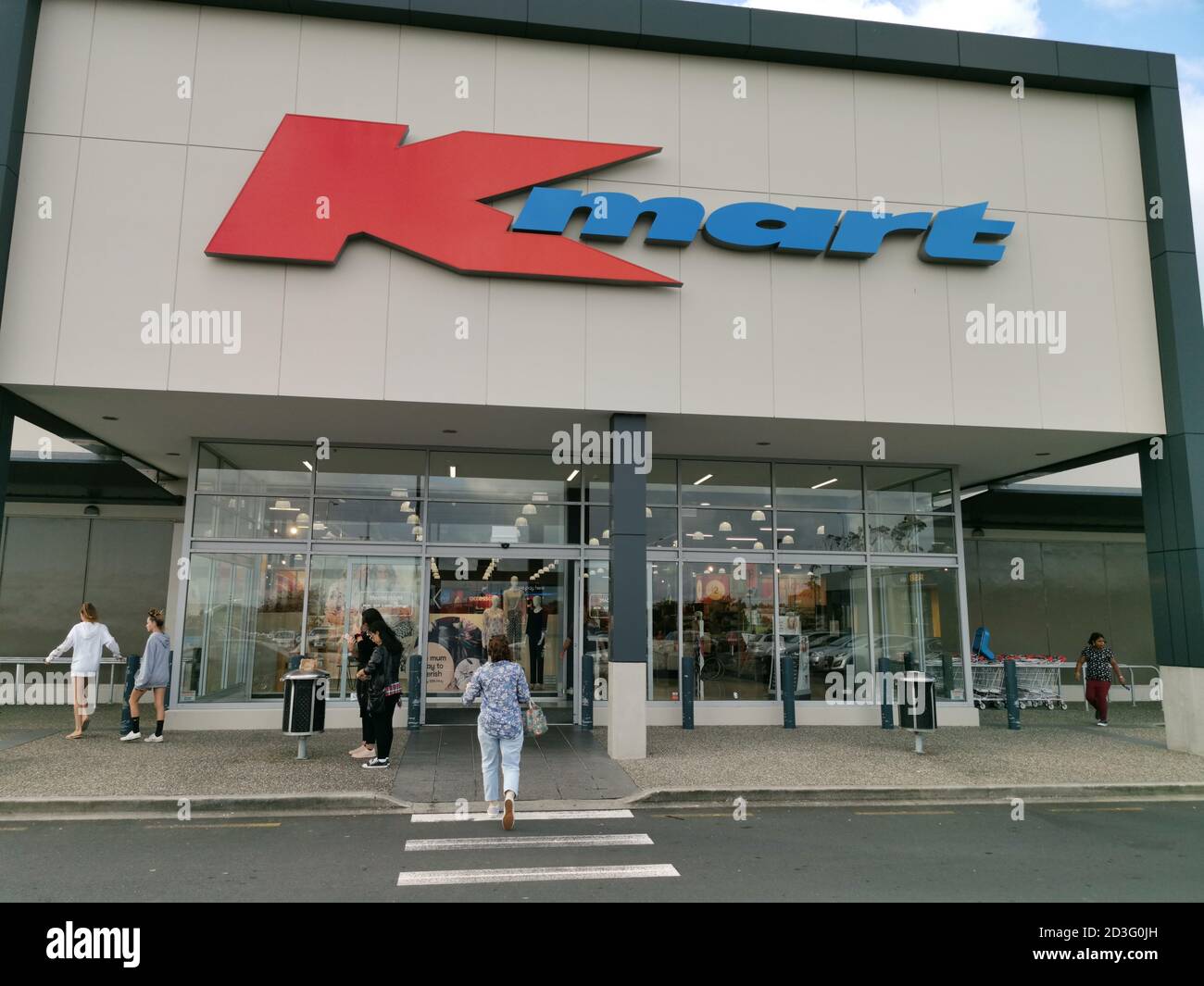 Kmart logo hi-res stock photography and images - Alamy