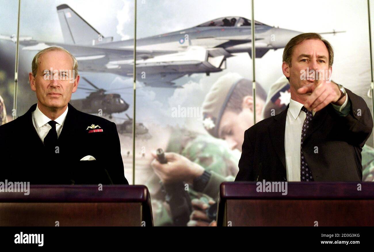 Chief of the defence staff boyce hi-res stock photography and images ...