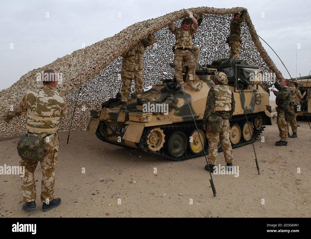 Armoured reconnaissance regiment hi-res stock photography and images ...
