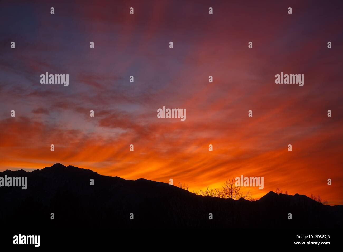 Picturesque wasatch mountains utah hi-res stock photography and images ...
