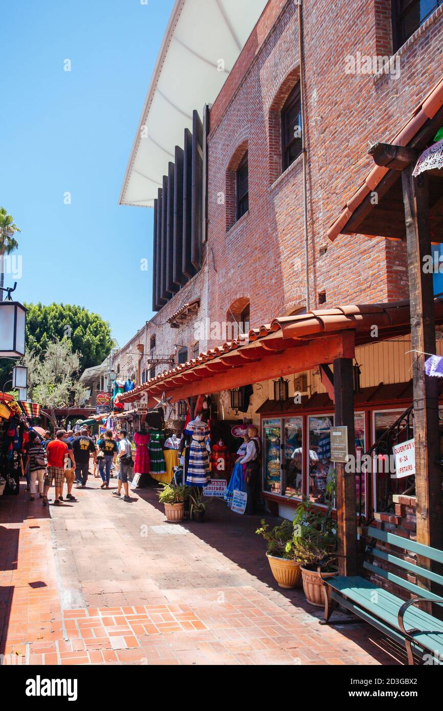 Olvera street market in los hi-res stock photography and images - Alamy