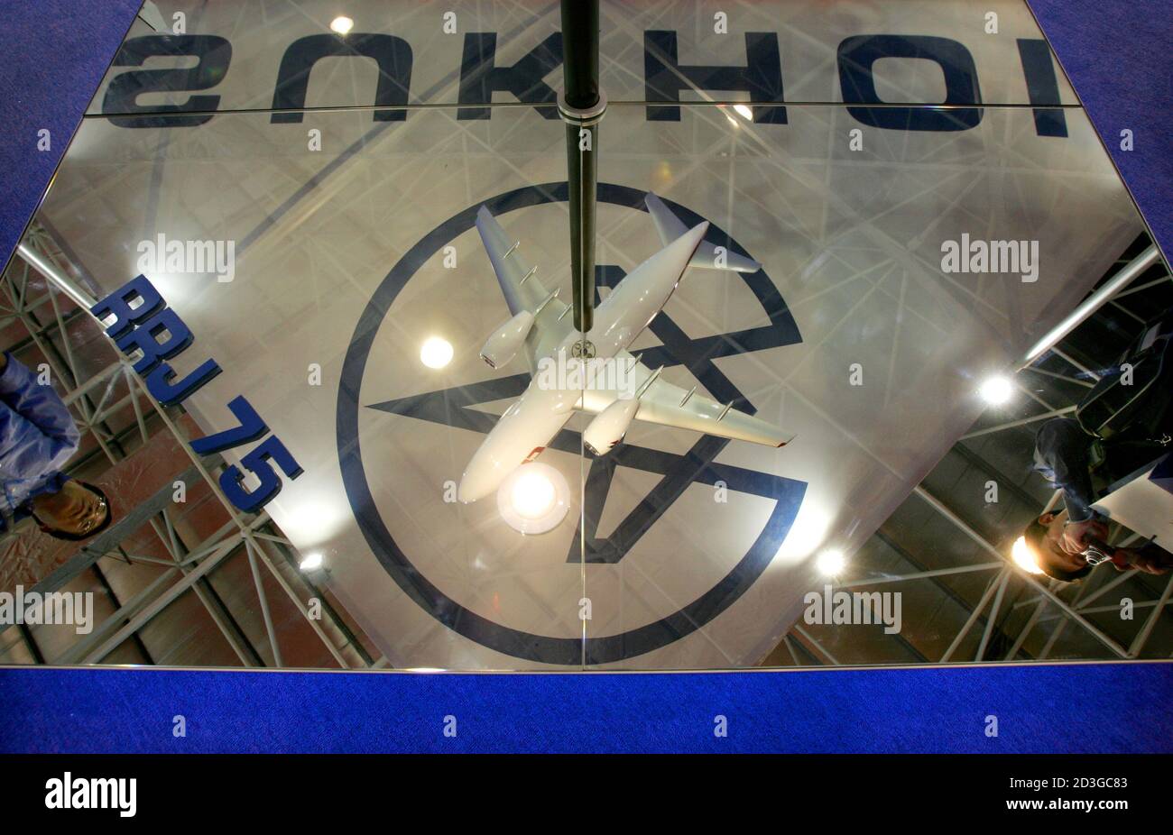 Russian an 32 plane hi-res stock photography and images - Alamy