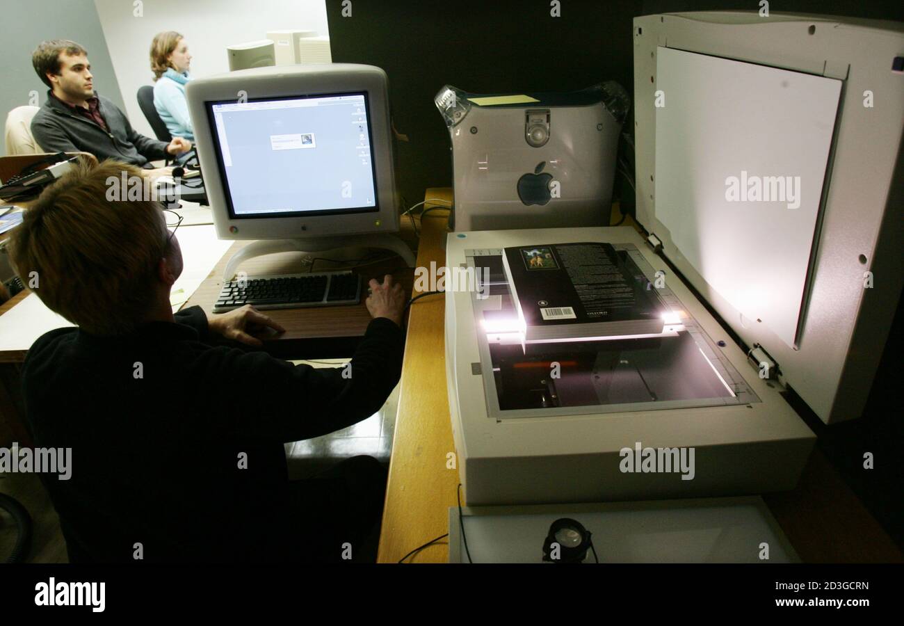 Flatbed scanner hi-res stock photography and images - Alamy