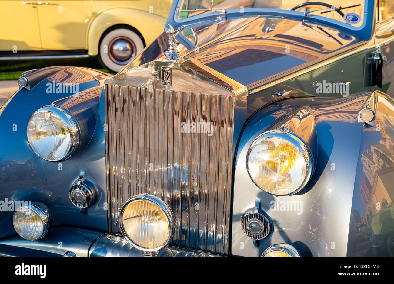 Doha,Qatar- 30 March 2020: 1948 Rolls royce silver wraith blue ...