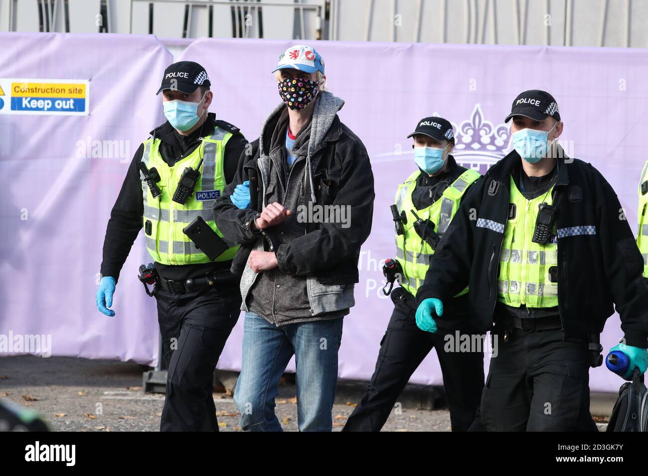 One three members extinction rebellion scotland hi-res stock ...