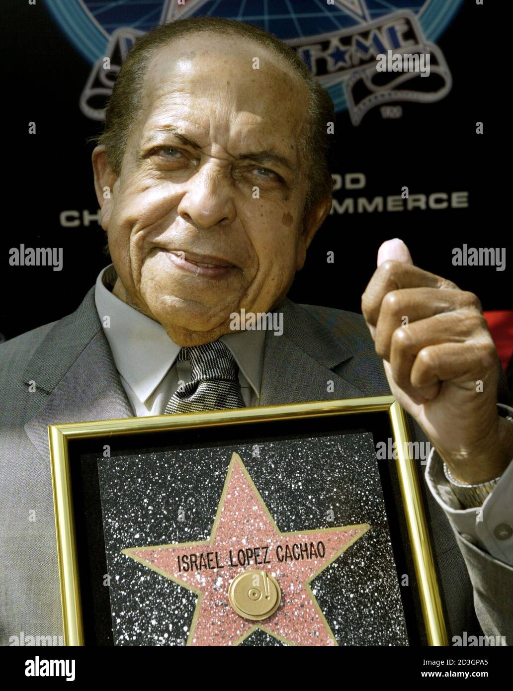 Cachao hi-res stock photography and images - Alamy