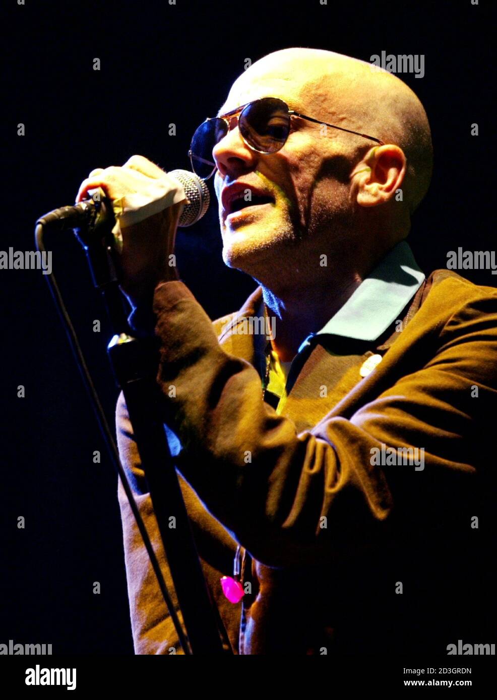 Rem singer michael stipe hi-res stock photography and images - Alamy