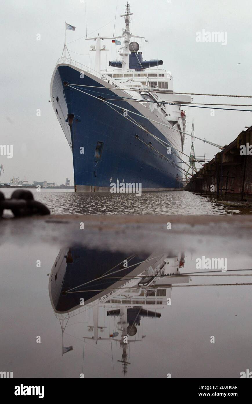 Ss norway cruise liner High Resolution Stock Photography and Images - Alamy