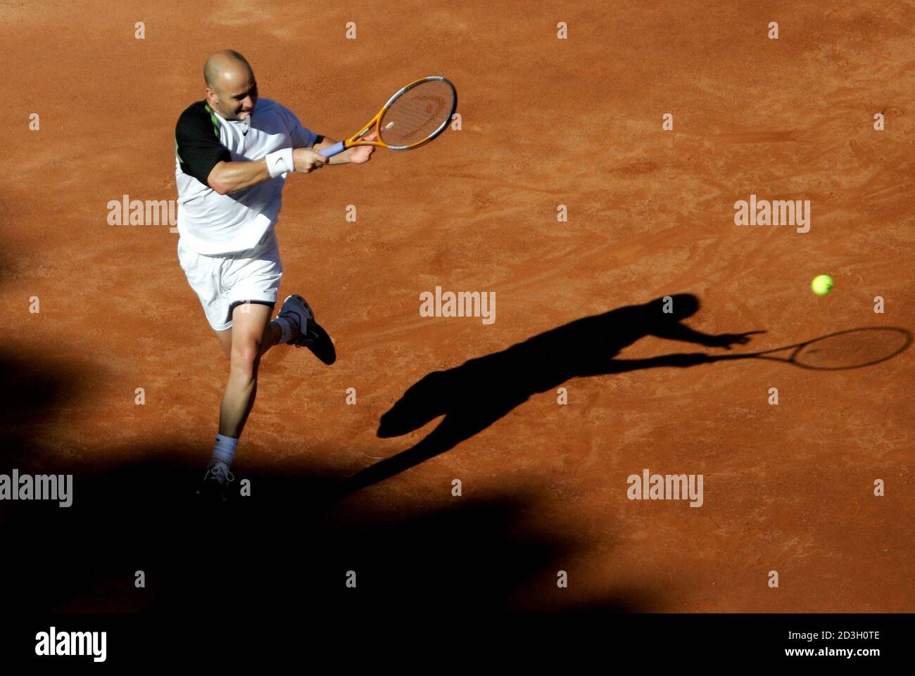 Sport tennis forehand andre agassi hi-res stock photography and images ...