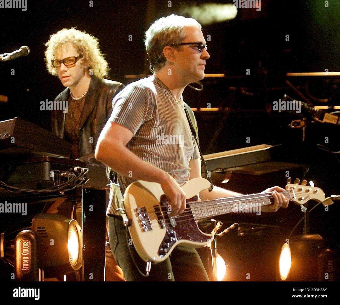 Keyboardist david bryan hi-res stock photography and images - Alamy