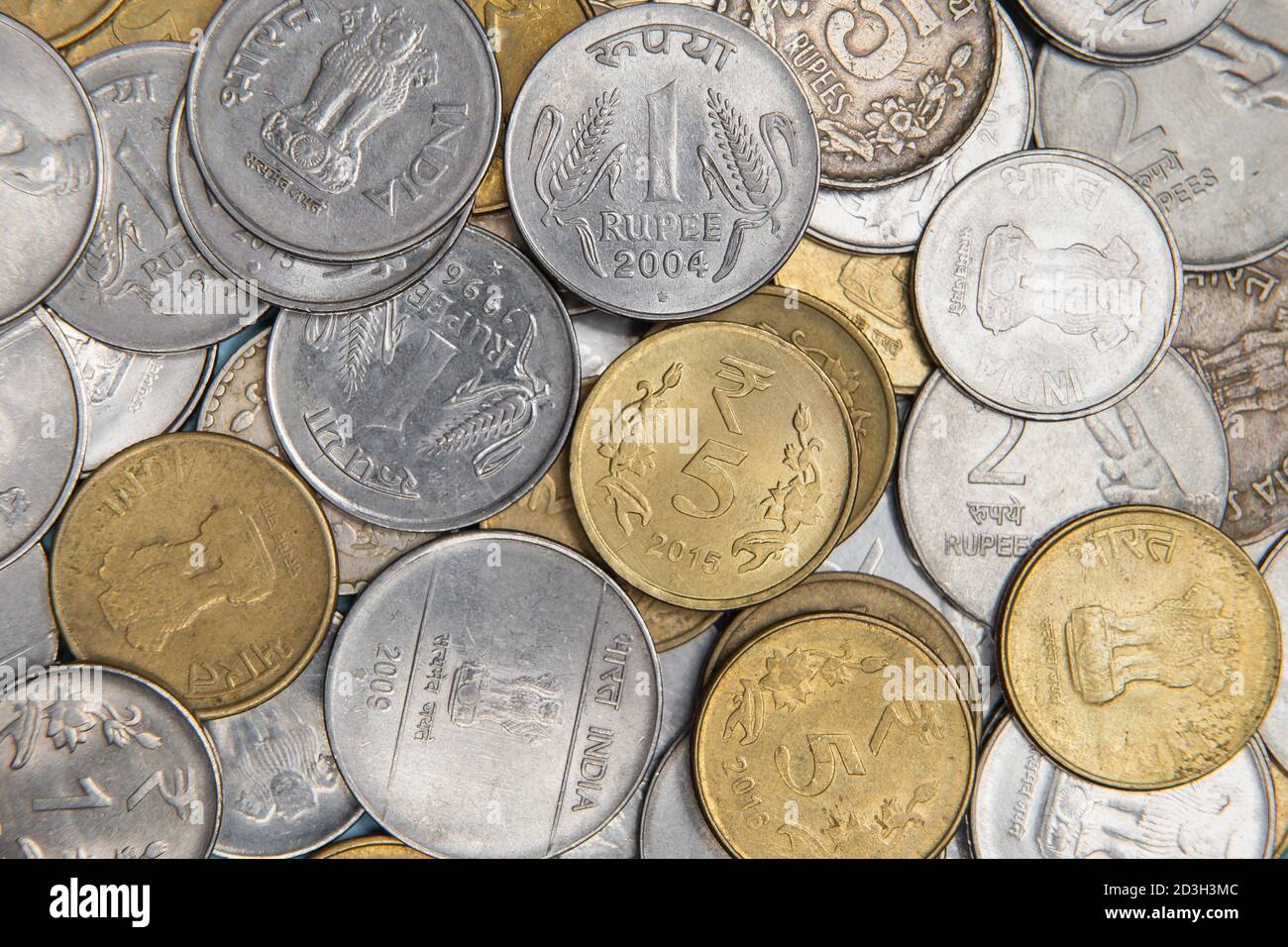 Indian rupee coins hi-res stock photography and images - Alamy
