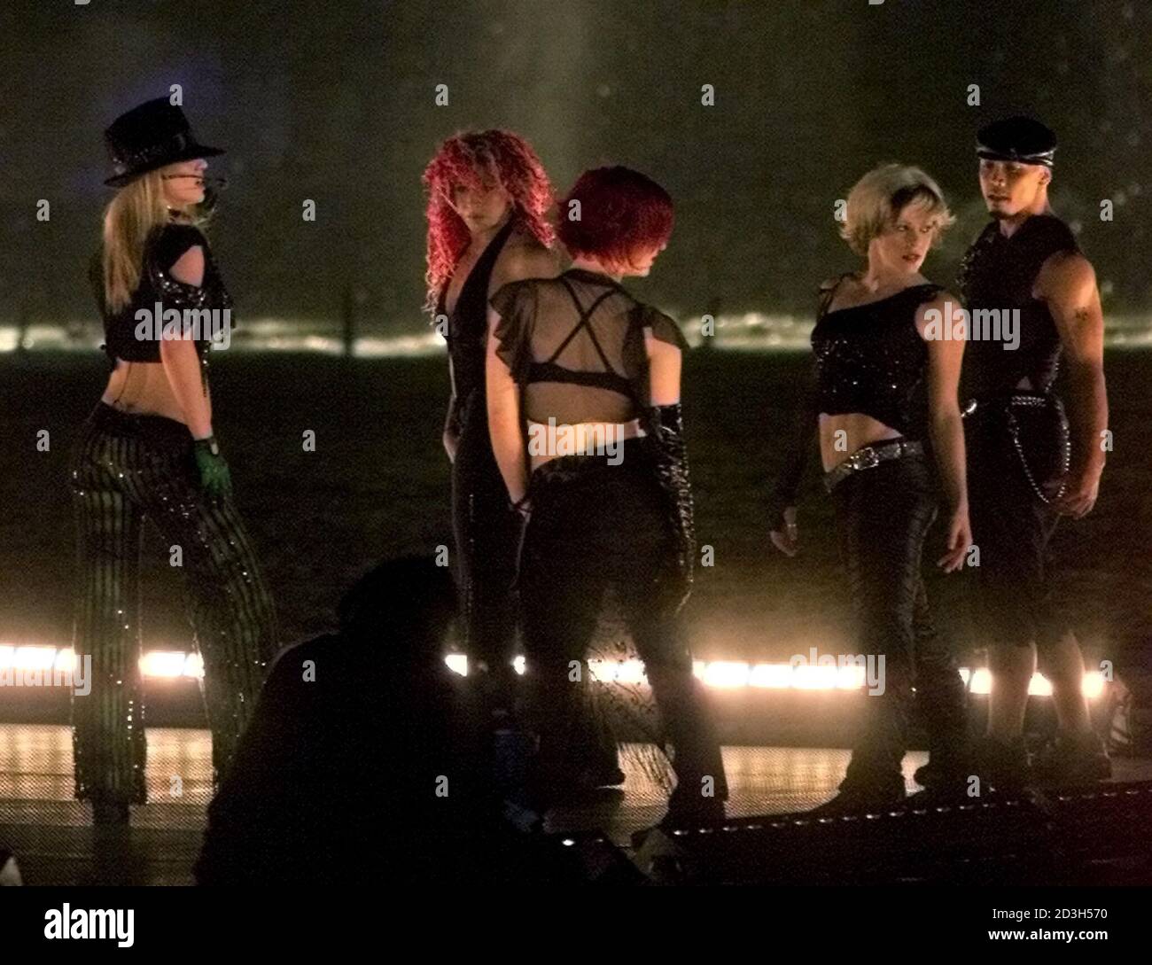 Britney spears concert stage hi-res stock photography and images - Alamy