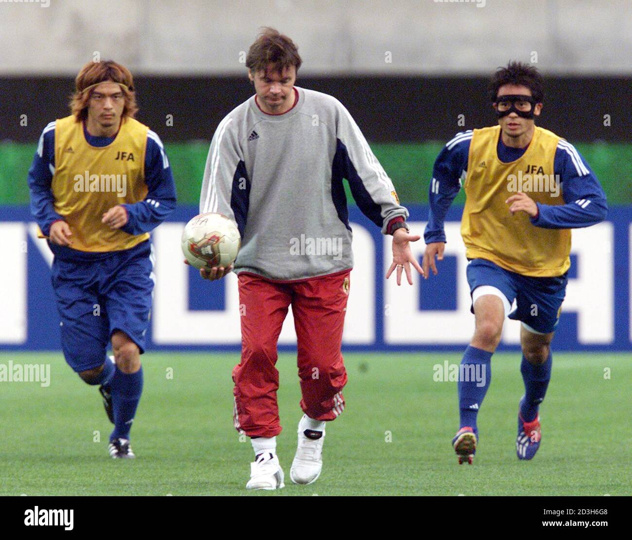 Philippe Troussier Japan Coach High Resolution Stock Photography and ...