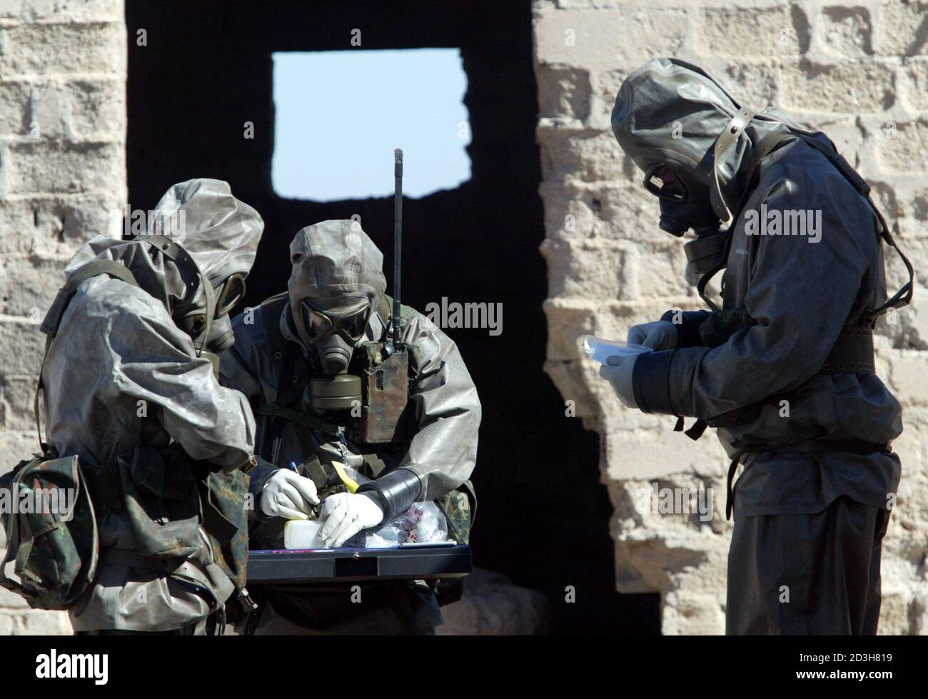 Chemical defence unit hi-res stock photography and images - Alamy