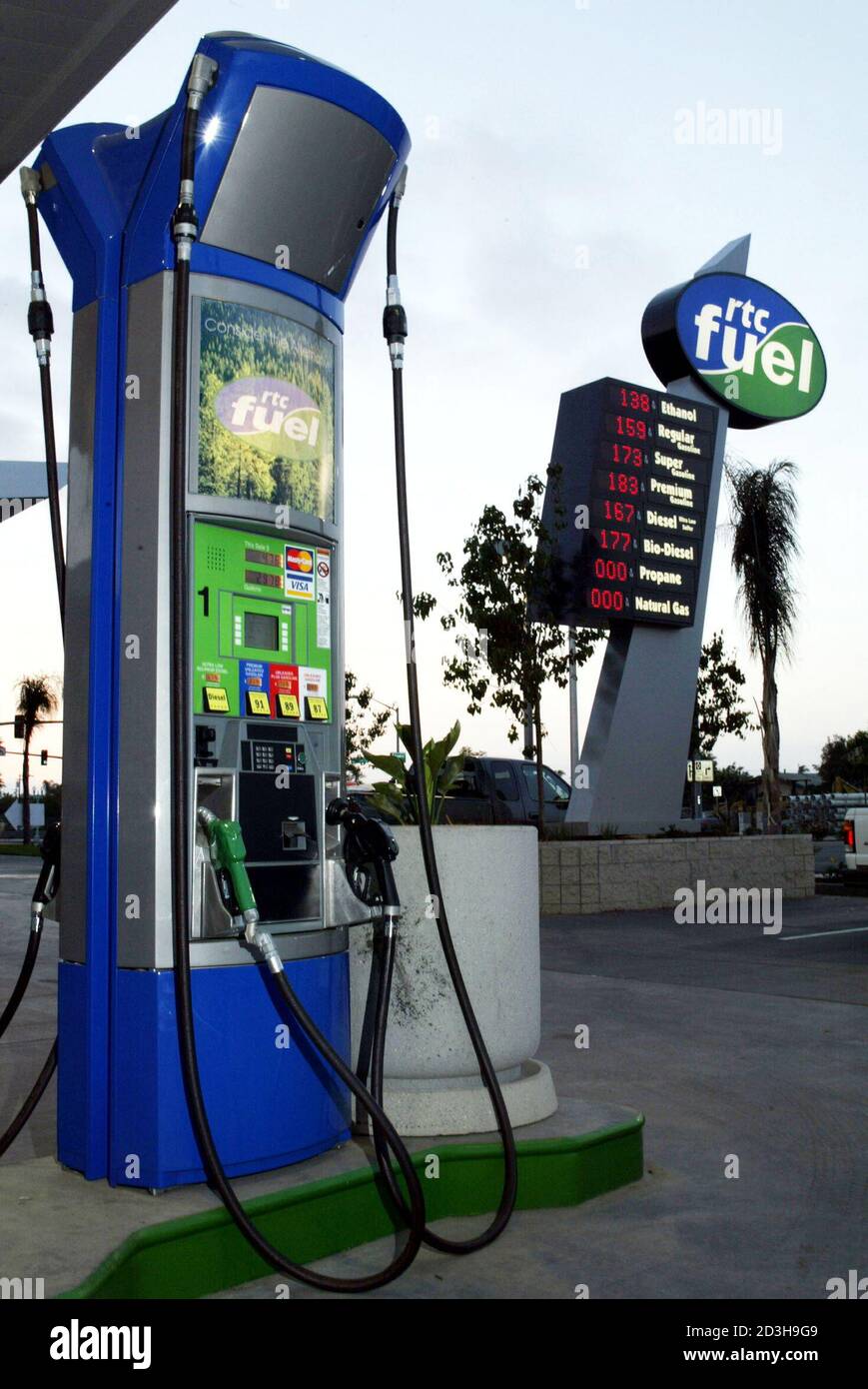 Electric stations hi-res stock photography and images - Alamy