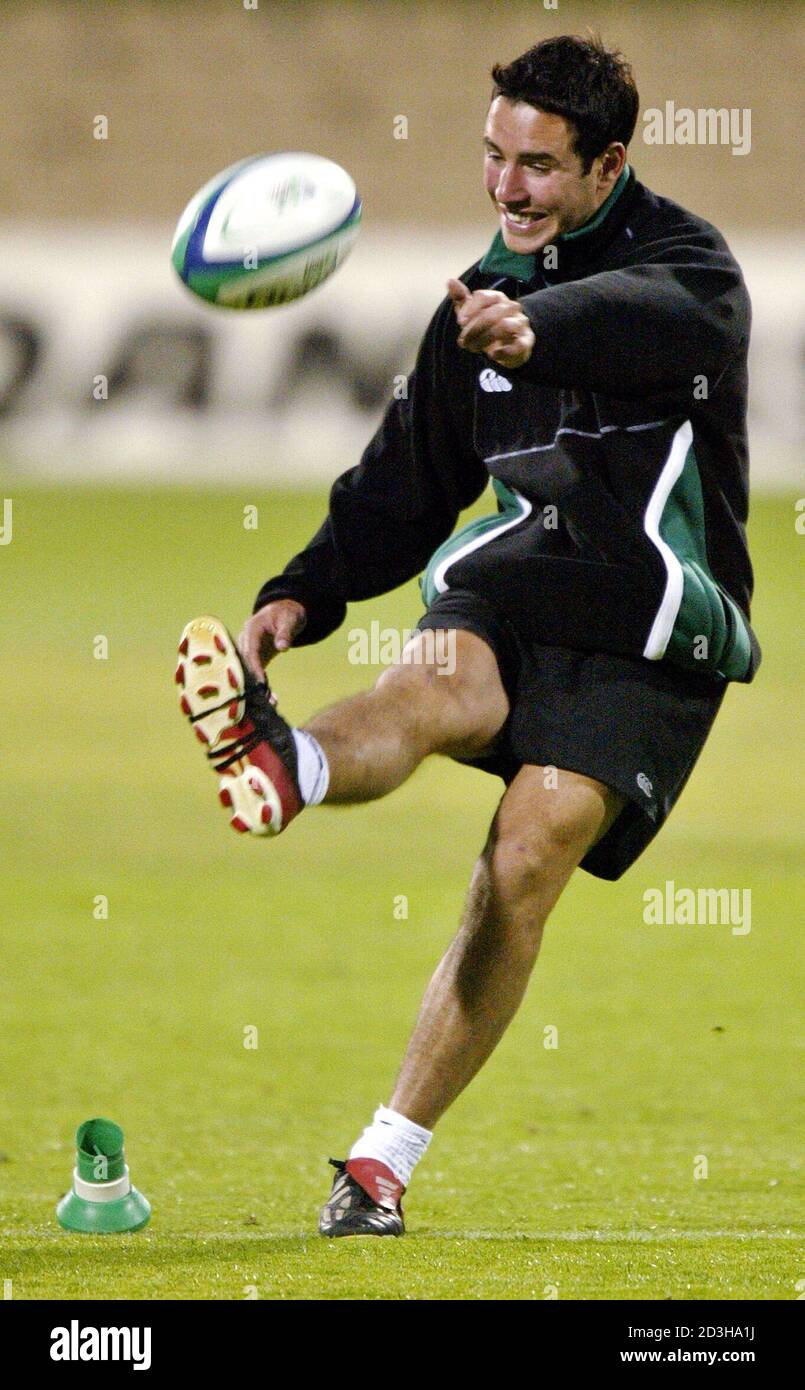 Irelands paddy wallace hi-res stock photography and images - Alamy