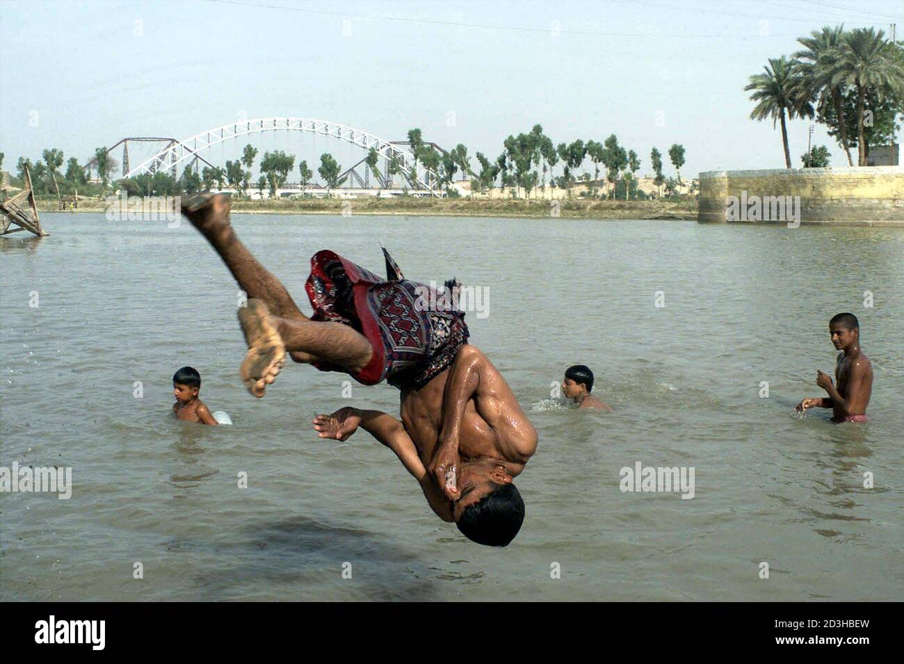 Severe hot weather hi-res stock photography and images - Alamy