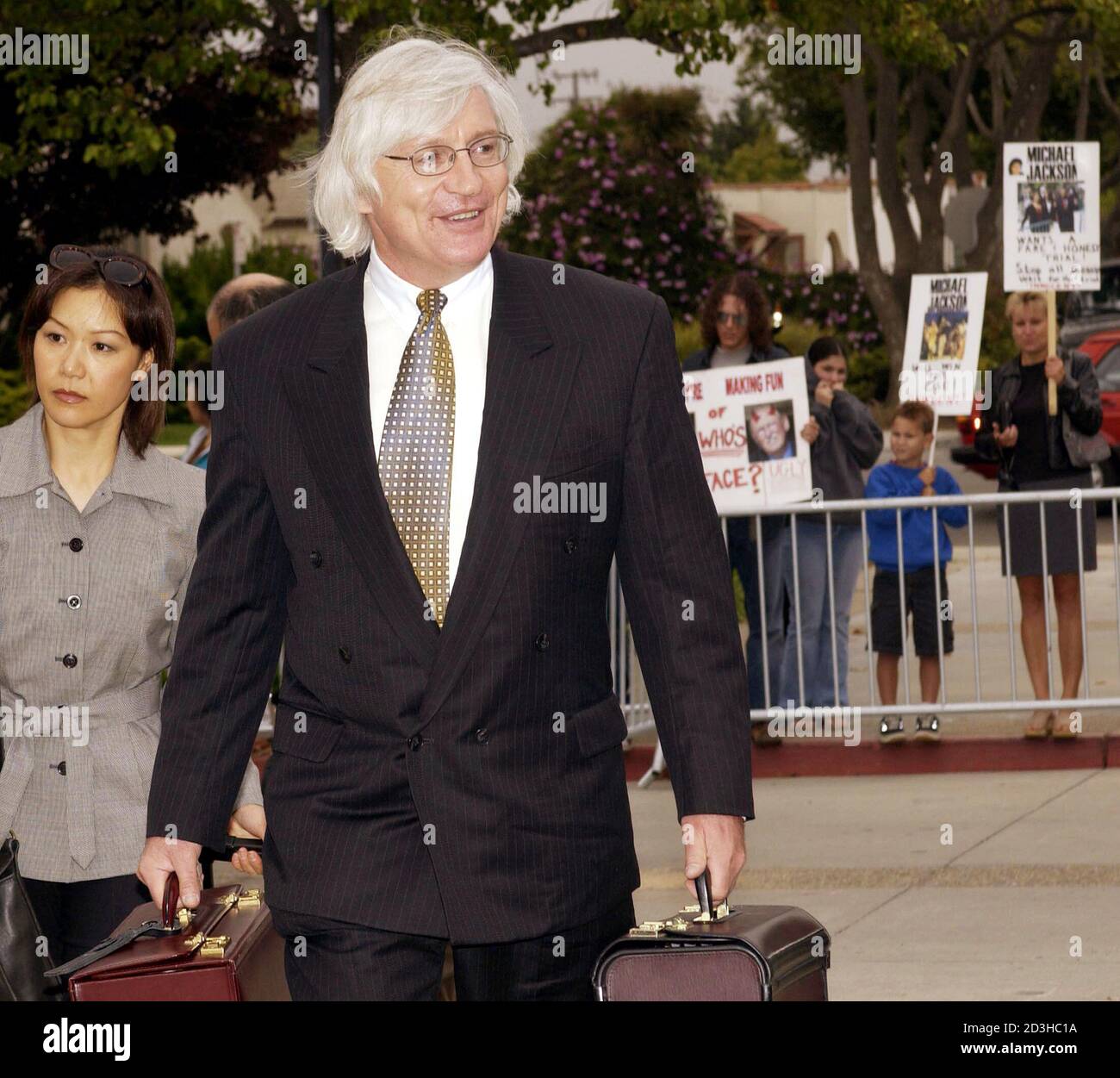 Attorney susan yu member michael hi-res stock photography and images ...