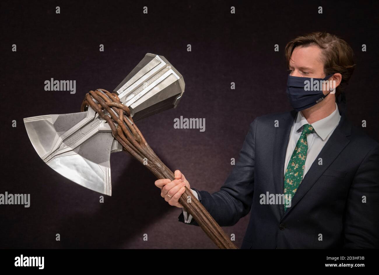 Marvel avengers infinity war hi-res stock photography and images - Alamy