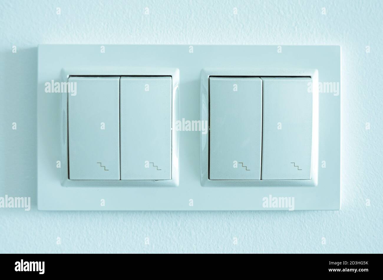 Power pass through hi-res stock photography and images - Alamy