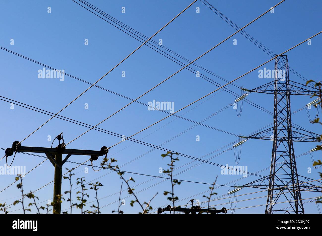 Energy transmission wires consumption hi-res stock photography and ...