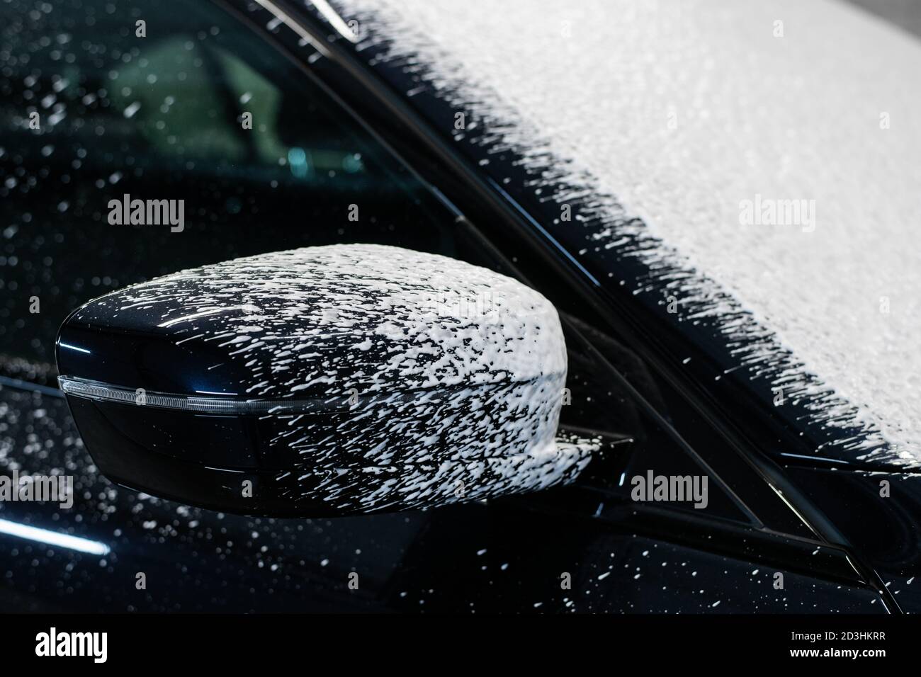 Foam drops dripping from a side mirror of a car Stock Photo - Alamy