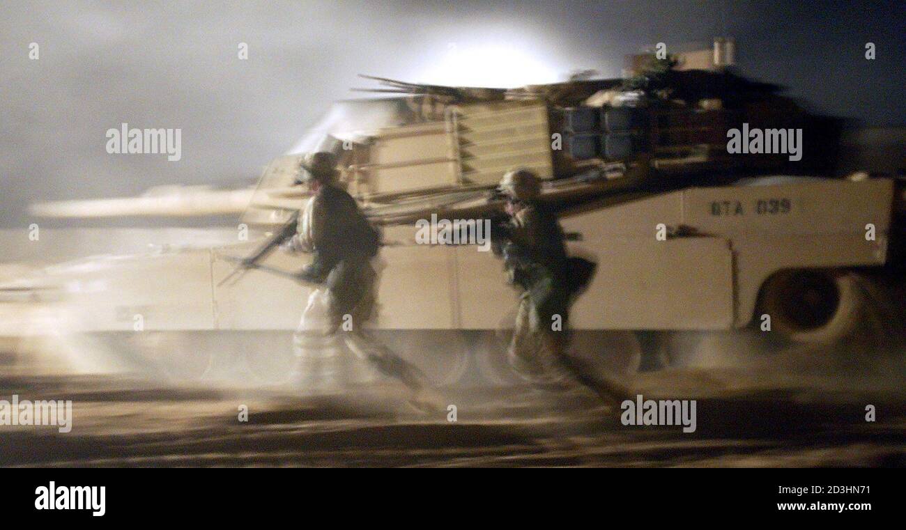 U.s. soldiers kuwait 1991 hi-res stock photography and images - Alamy